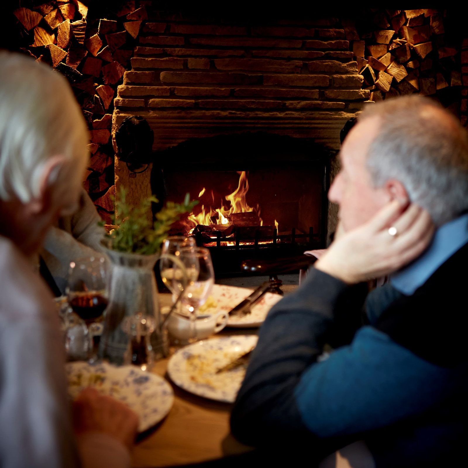 Book your Christmas meal in Woodford | The Aviator